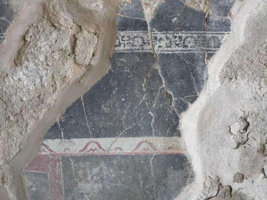 Stabiae, Secondo Complesso, May 2010. Room 14, detail of painted ...